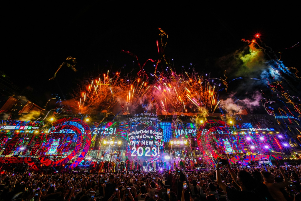 centralwOrld Bangkok Countdown 2023 - INDEX CREATIVE VILLAGE PUBLIC ...